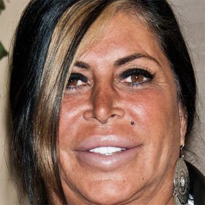 Angela Raiola Age, Height, Weight, Birthday - AgeCalculator.Me