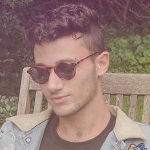Jeremy Zucker Age, Height, Weight, Birthday - AgeCalculator.Me