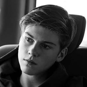 Ruel Age, Height, Weight, Birthday - AgeCalculator.Me