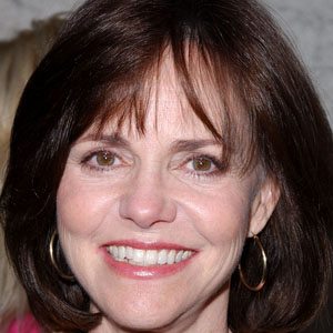 Sally Field Age, Height, Weight, Birthday - AgeCalculator.Me
