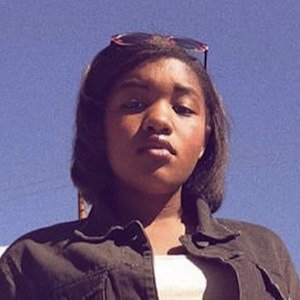 Taylor Mosby Age, Height, Weight, Birthday - AgeCalculator.Me